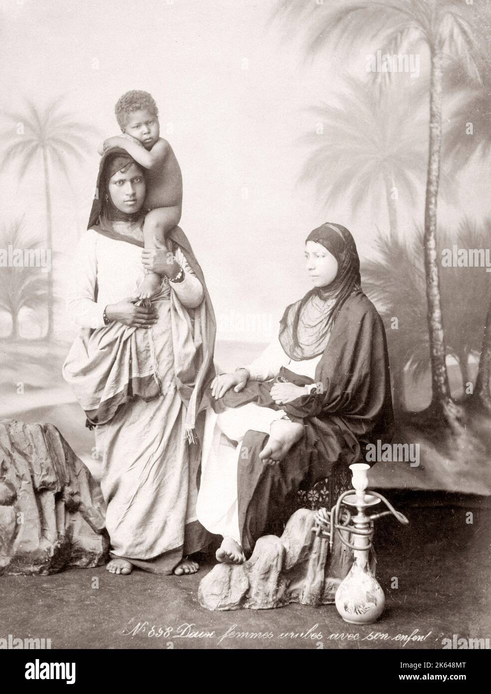 Early 1900s arab women hi-res stock photography and images - Alamy