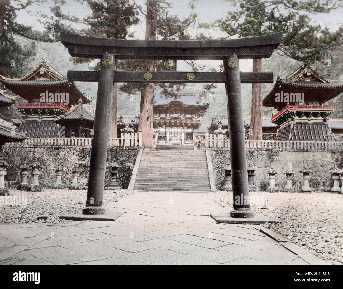 c. 1880s Japan - bronze portal, torii, Nikko Stock Photo - Alamy
