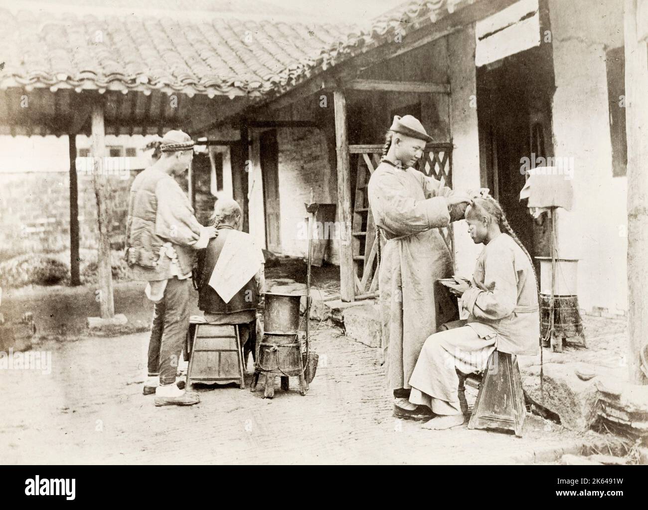 Vintage 19th century photograph: China c.1880's - itinerant barbers ...