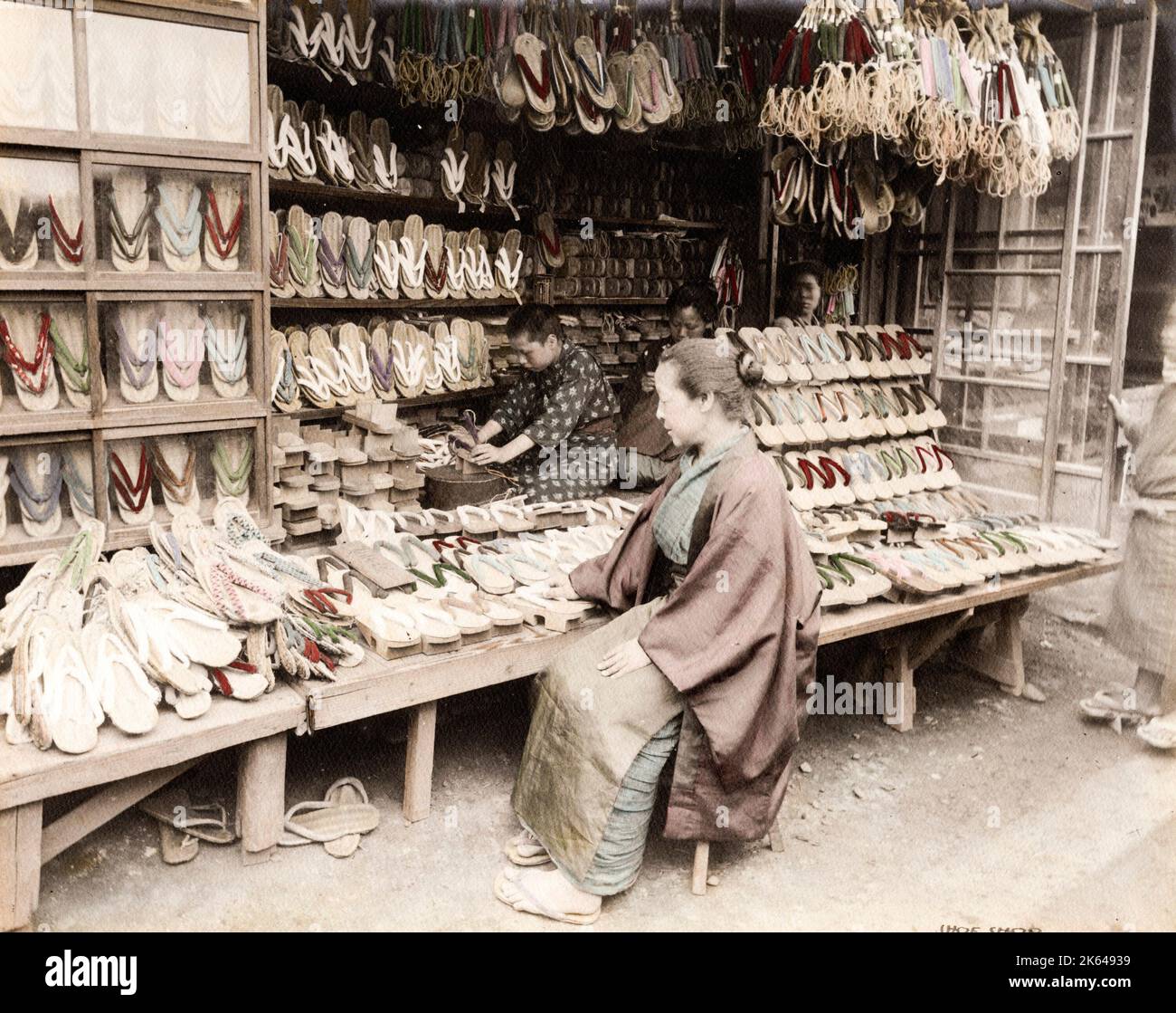 Japanese shoe shop hi-res stock photography and images - Alamy