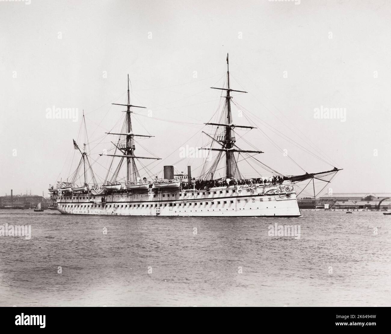 Vintage warship hi-res stock photography and images - Alamy