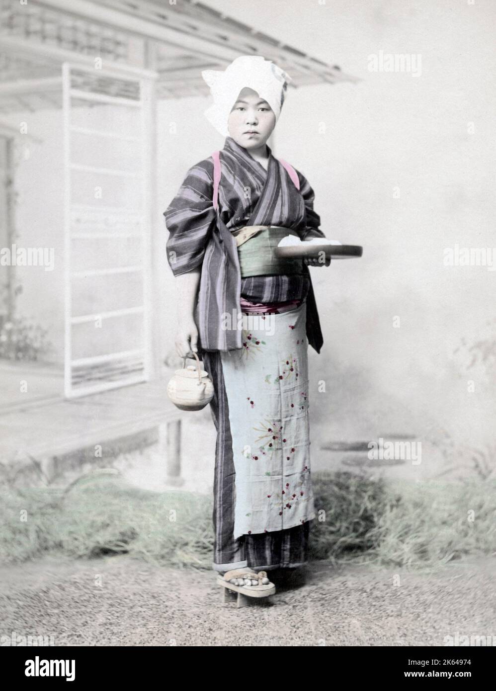 c.1890's Jaapan - tea house serving girl waitress Vintage late 19th ...