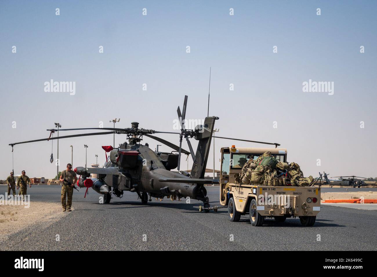 Soldiers from the 101st Airborne Division, Combat Aviation Brigade ...