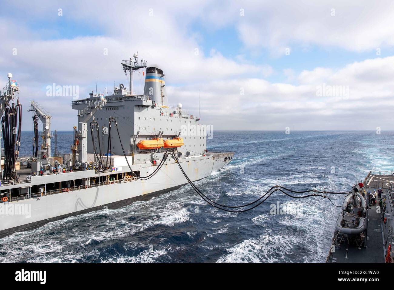 221009-N-SN516-1164 PACIFIC OCEAN (Oct. 9, 2022) The Arleigh Burke ...
