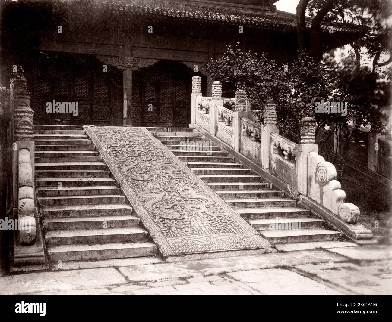 Vintage 19th century photograph China c.1880s - ornate steps, Imperial ...