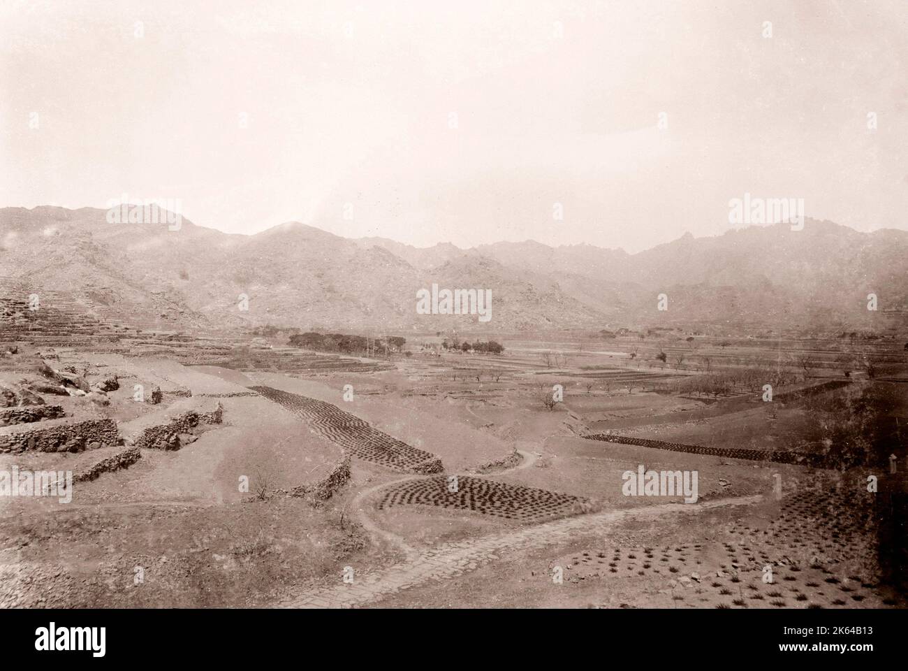 Vintage 19th century photograph China c.1880s - scene on the banks of ...