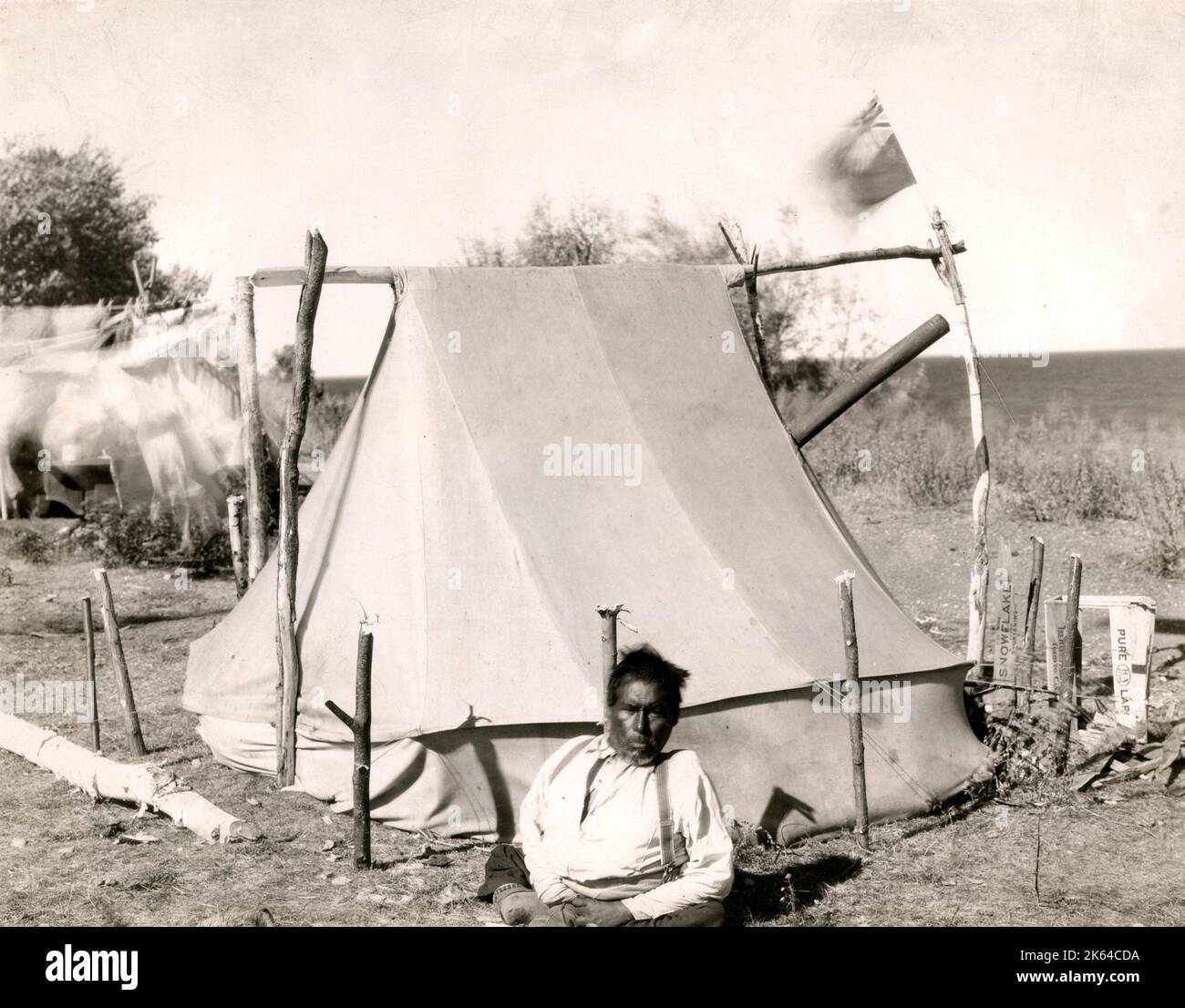 Tent 20th century hi-res stock photography and images - Alamy