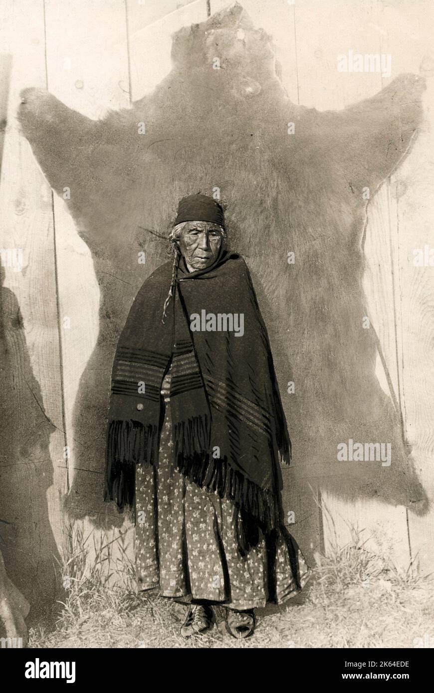 Vintage native american people hi-res stock photography and images - Alamy