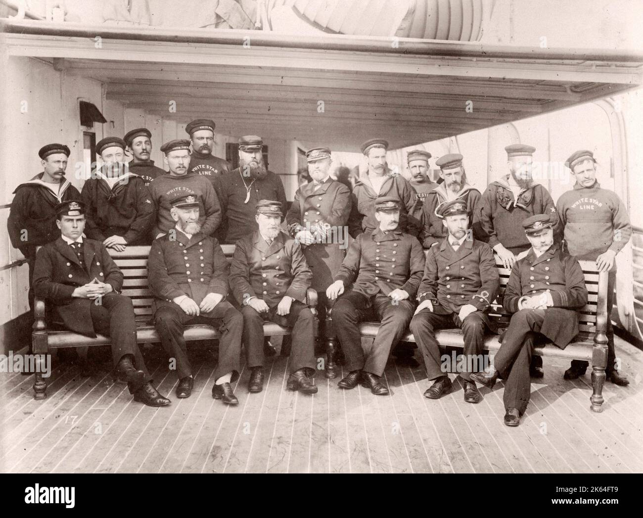 Ship captain early 1900s hi-res stock photography and images - Alamy