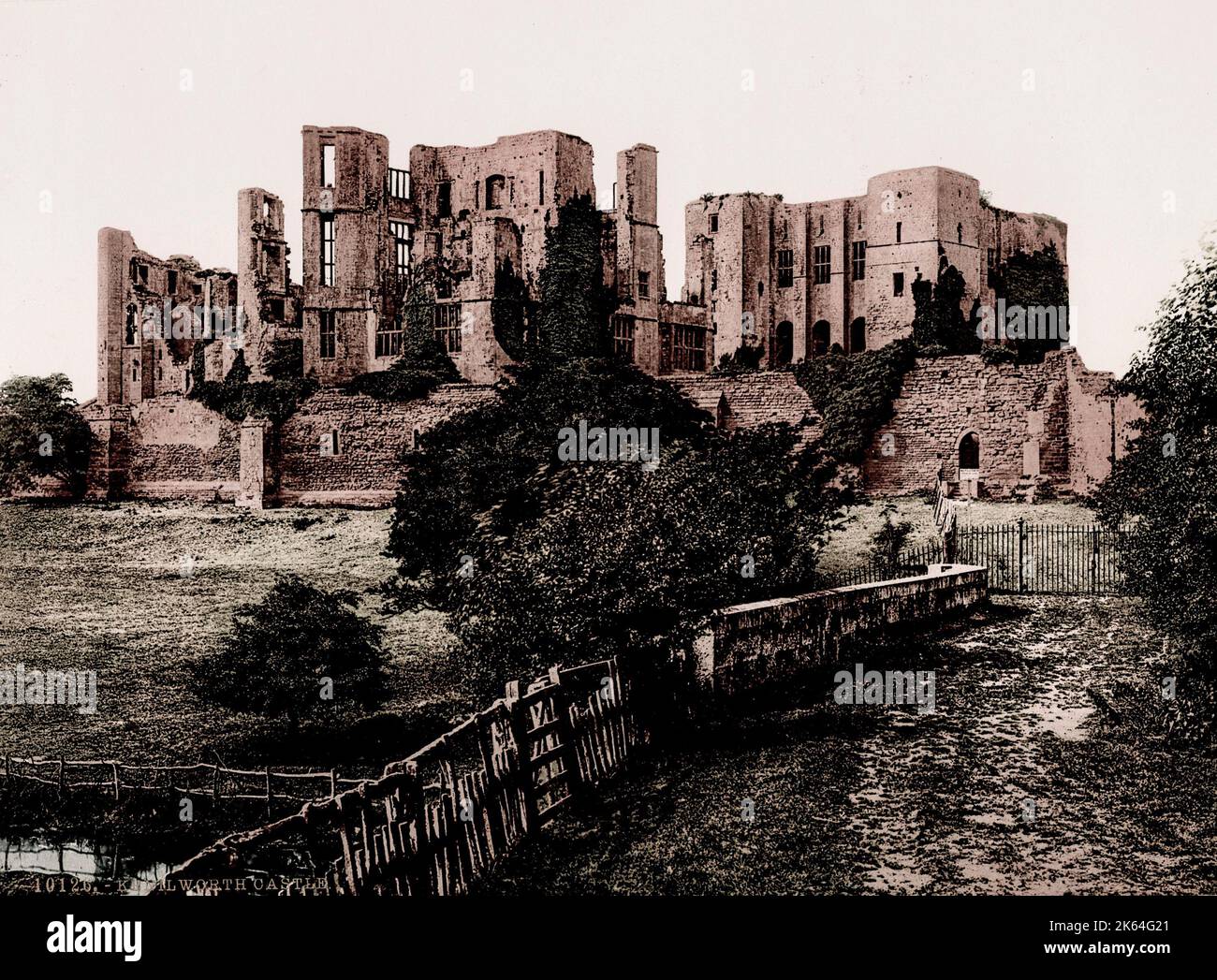Vintage 19th century / 1900 photograph: Kenilworth Castle Stock Photo ...
