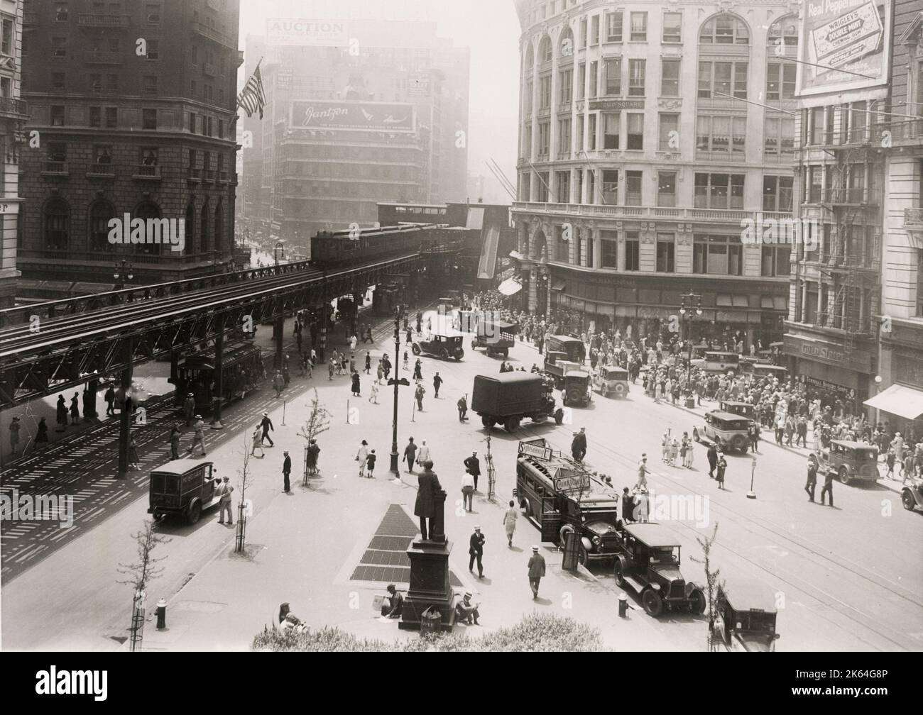 New york city train 1920s hi-res stock photography and images - Alamy