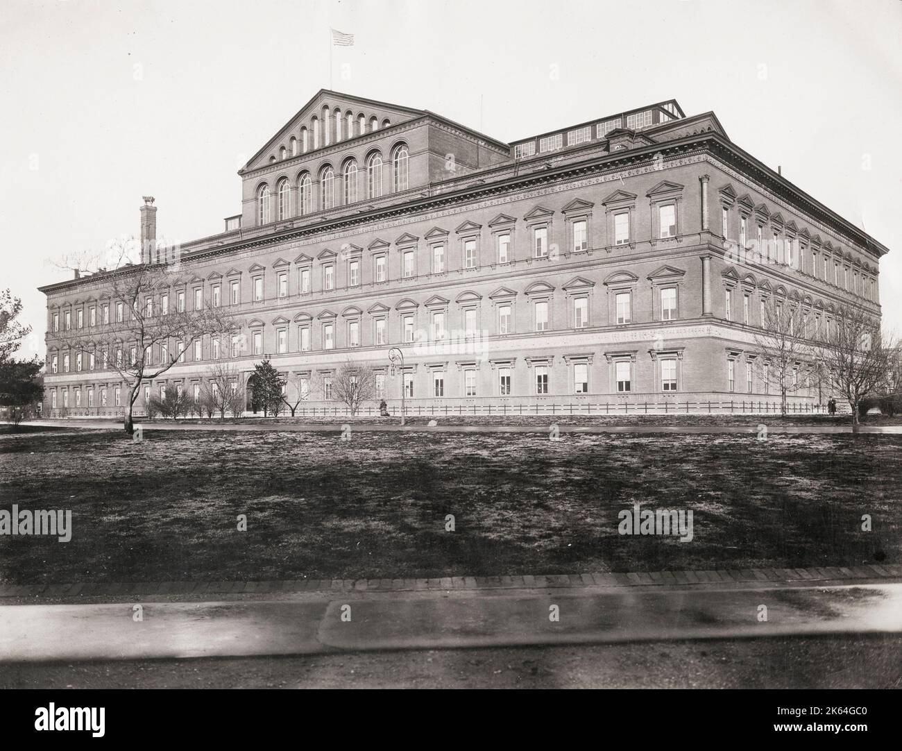 Vintage early 20th century press photograph: Pension Building, National ...