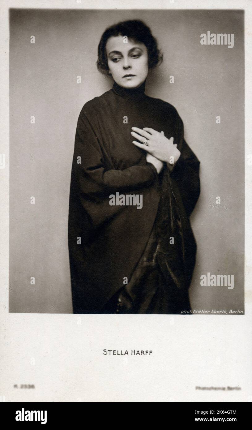 1920s theatre stage hi-res stock photography and images - Alamy