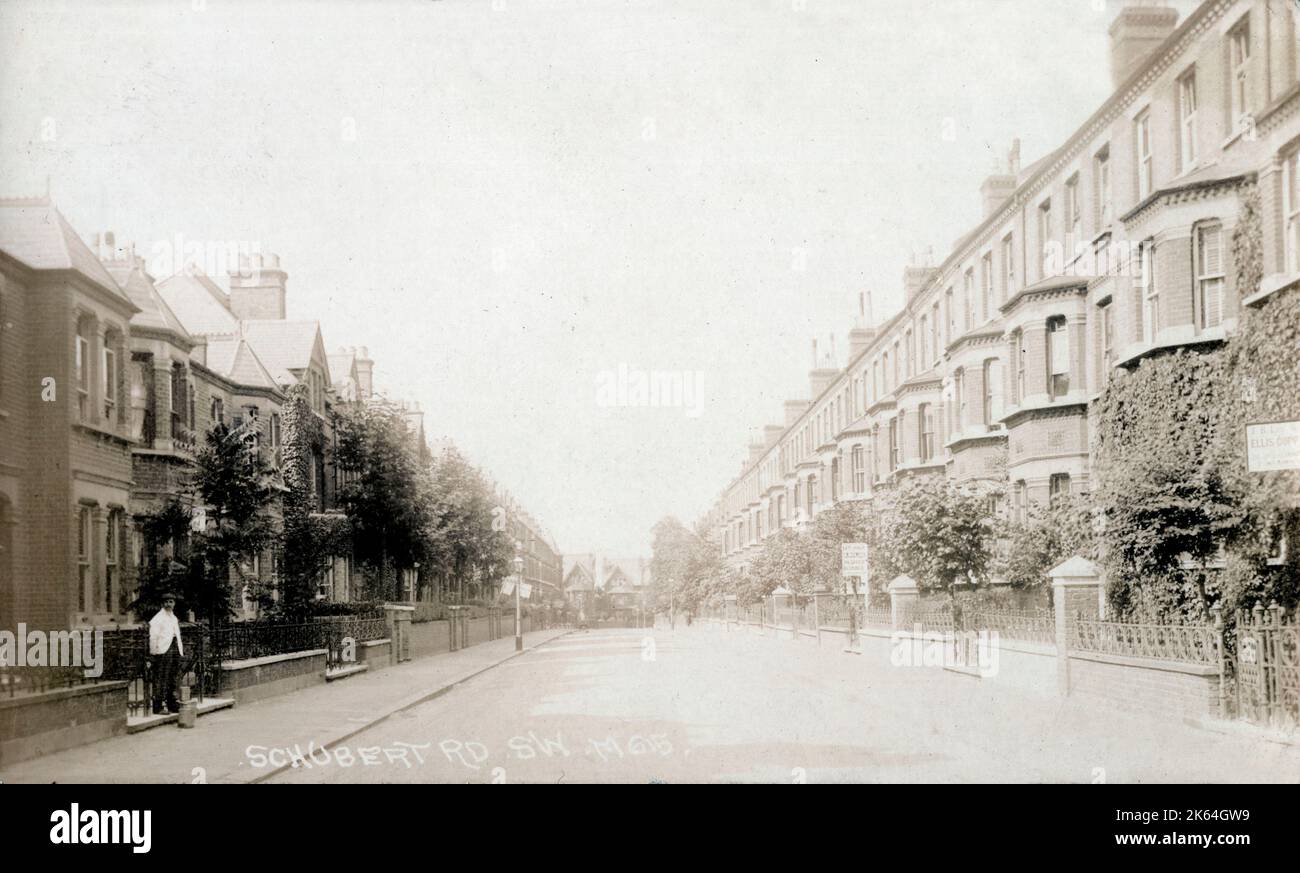 Schubert Road, Putney, West London - SW15 Stock Photo - Alamy