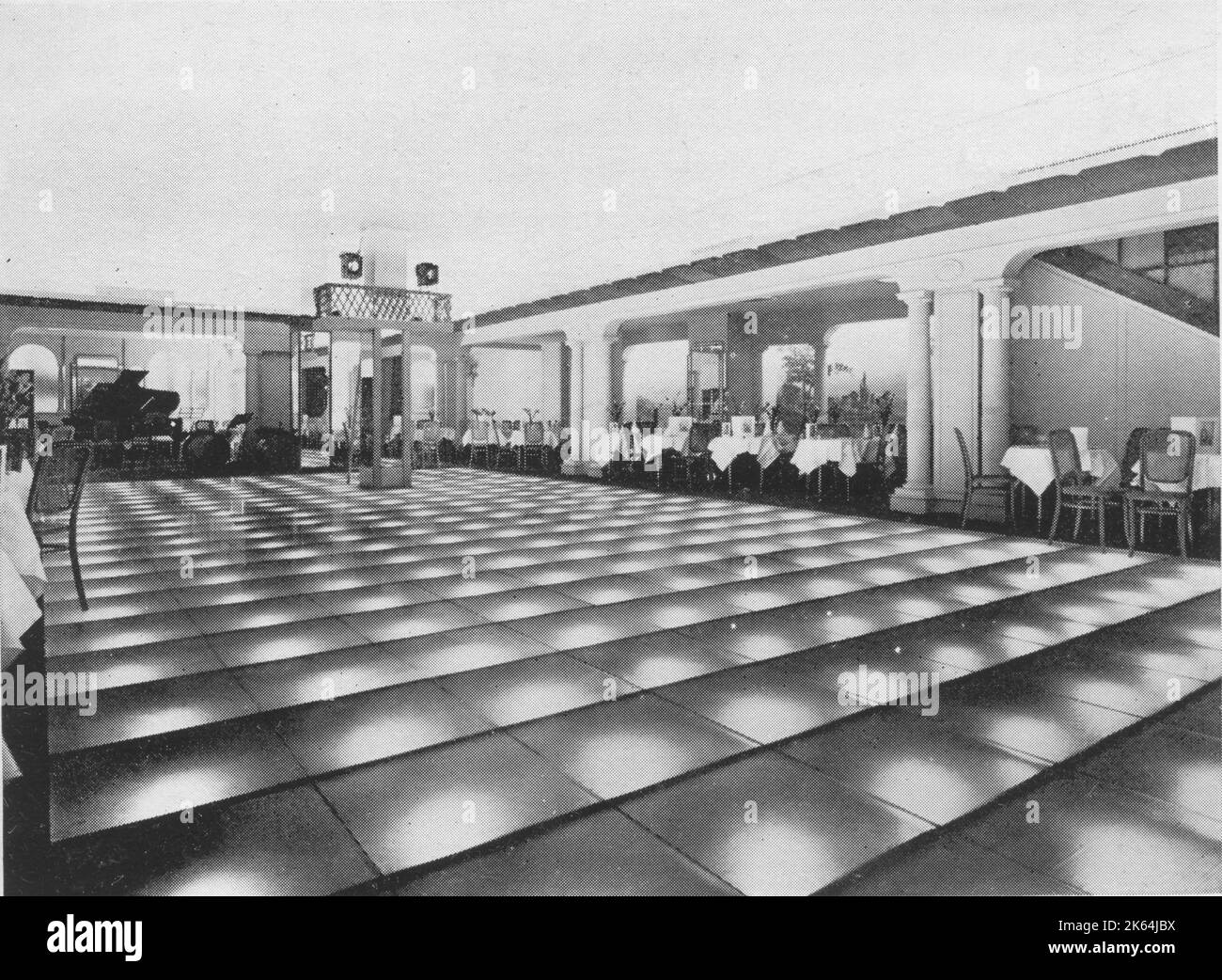 Silver slipper Black and White Stock Photos & Images - Alamy