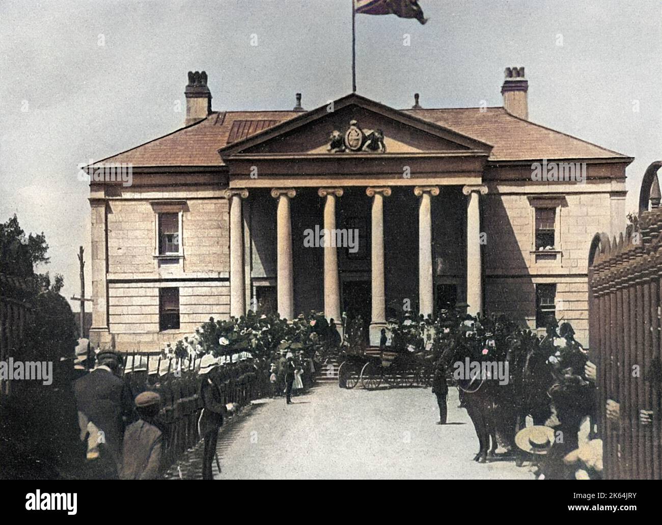 Canada st johns colonial building hi-res stock photography and images ...