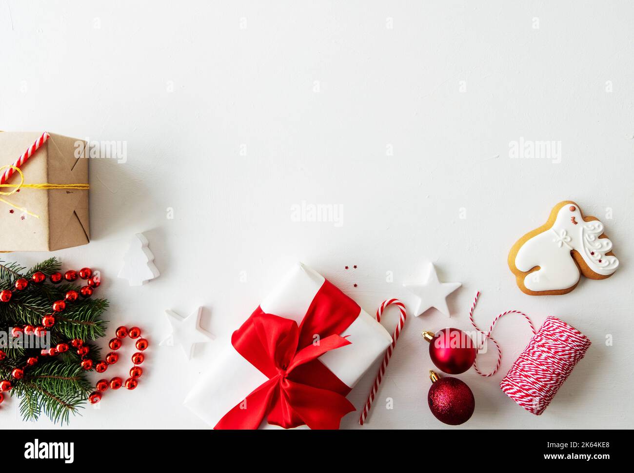 Red craft box empty hi-res stock photography and images - Alamy