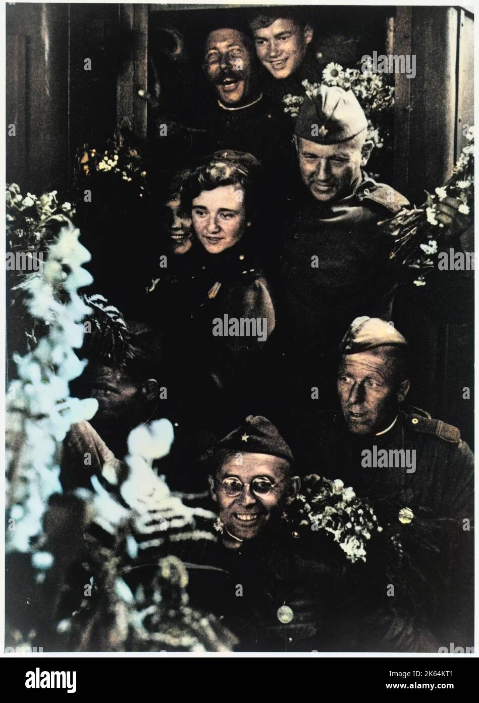 Red army troops hi-res stock photography and images - Alamy