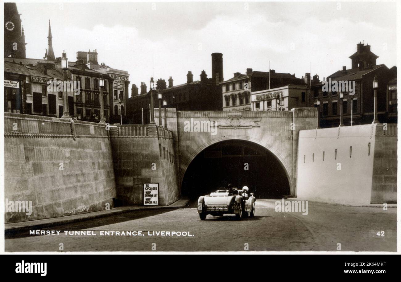 Liverpool, Merseyside - The Queensway (Birkenhead) Mersey Tunnel - a ...