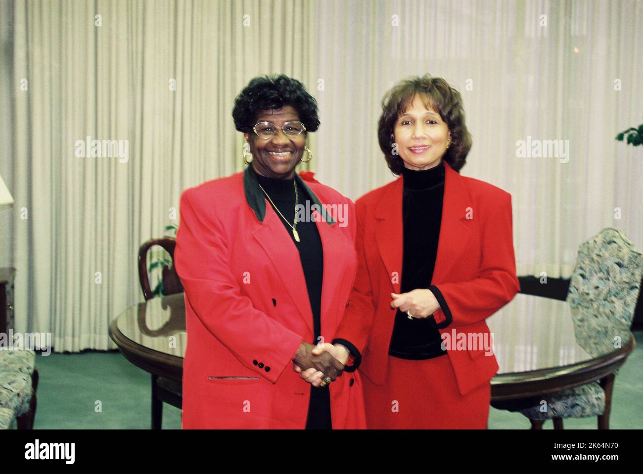 Office of the Secretary - Secretary Alexis Herman with Executive ...
