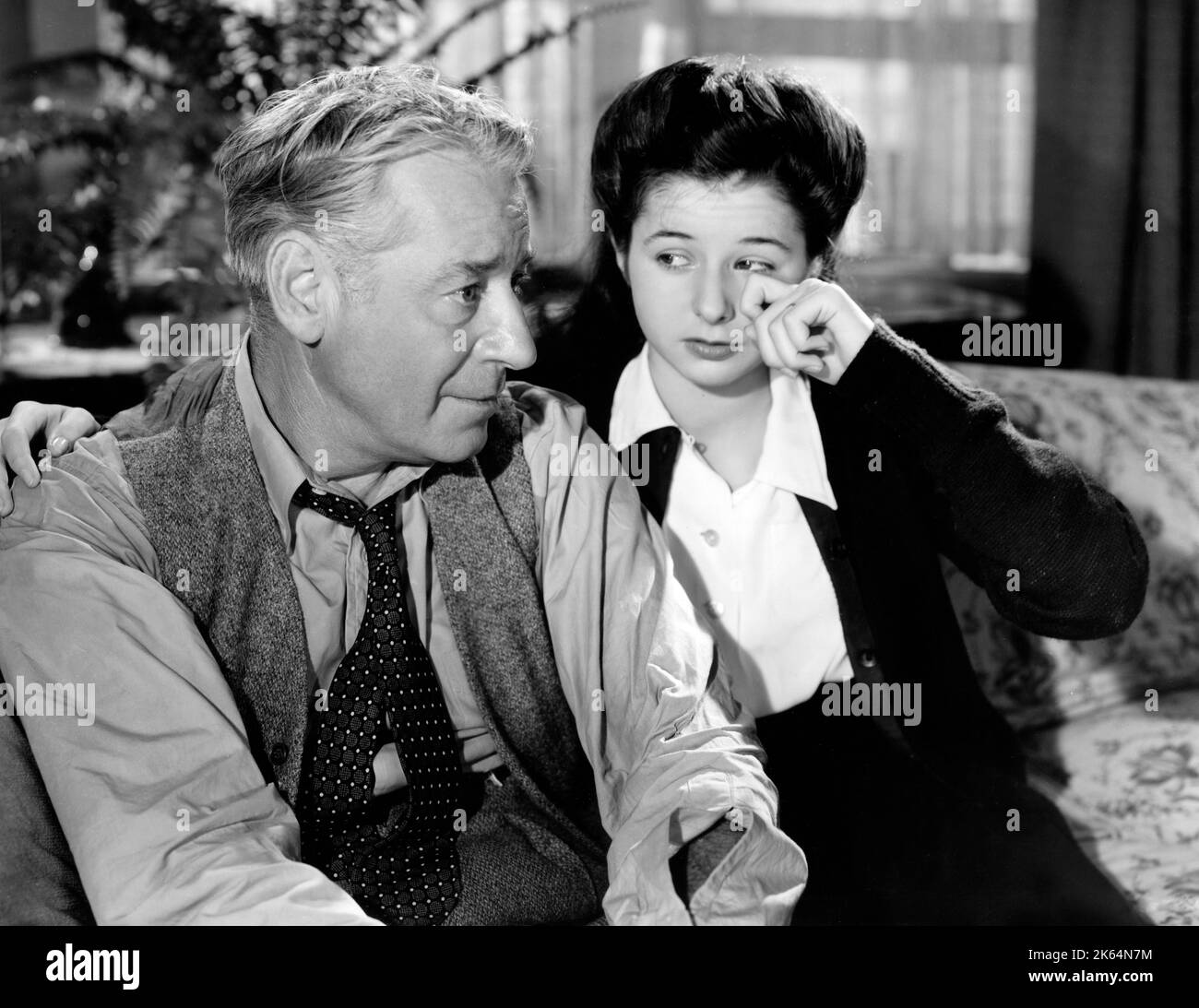 Henry O'Neill , Virginia Weidler, on-set of the Film, "Born To Sing ...