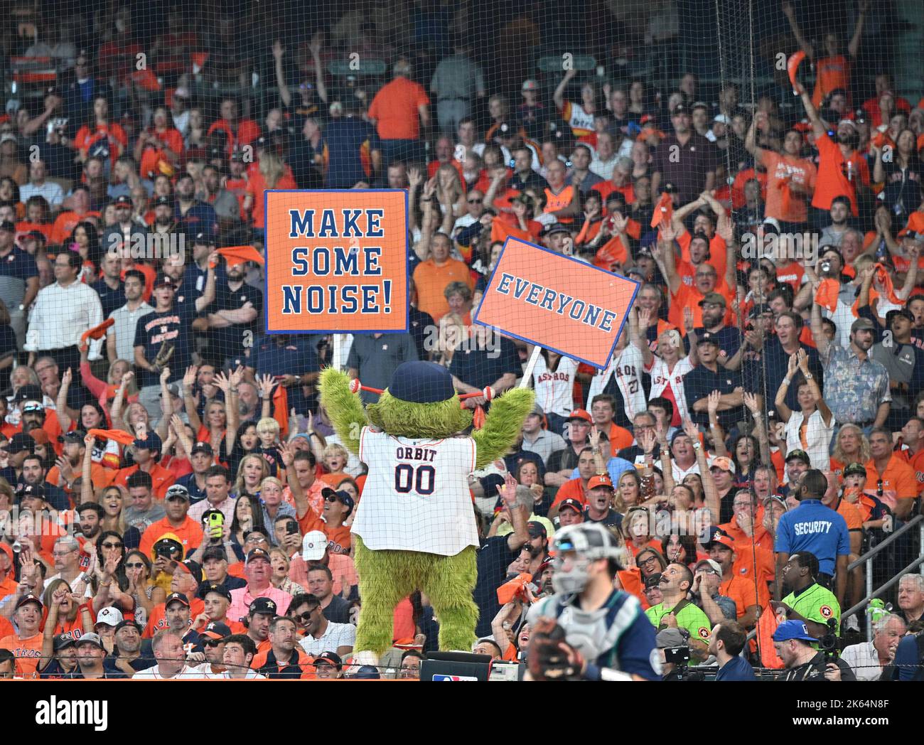 Houston astros mascot fans hi-res stock photography and images - Alamy