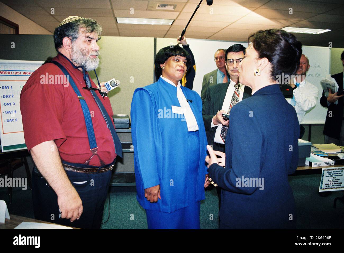 Office of the Secretary - Secretary Alexis Herman in Seattle ...