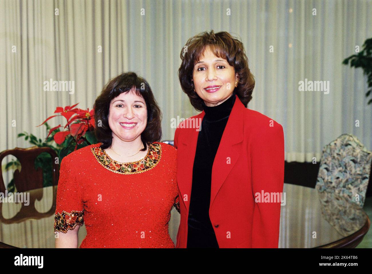 Office of the Secretary - Secretary Alexis Herman with Executive ...