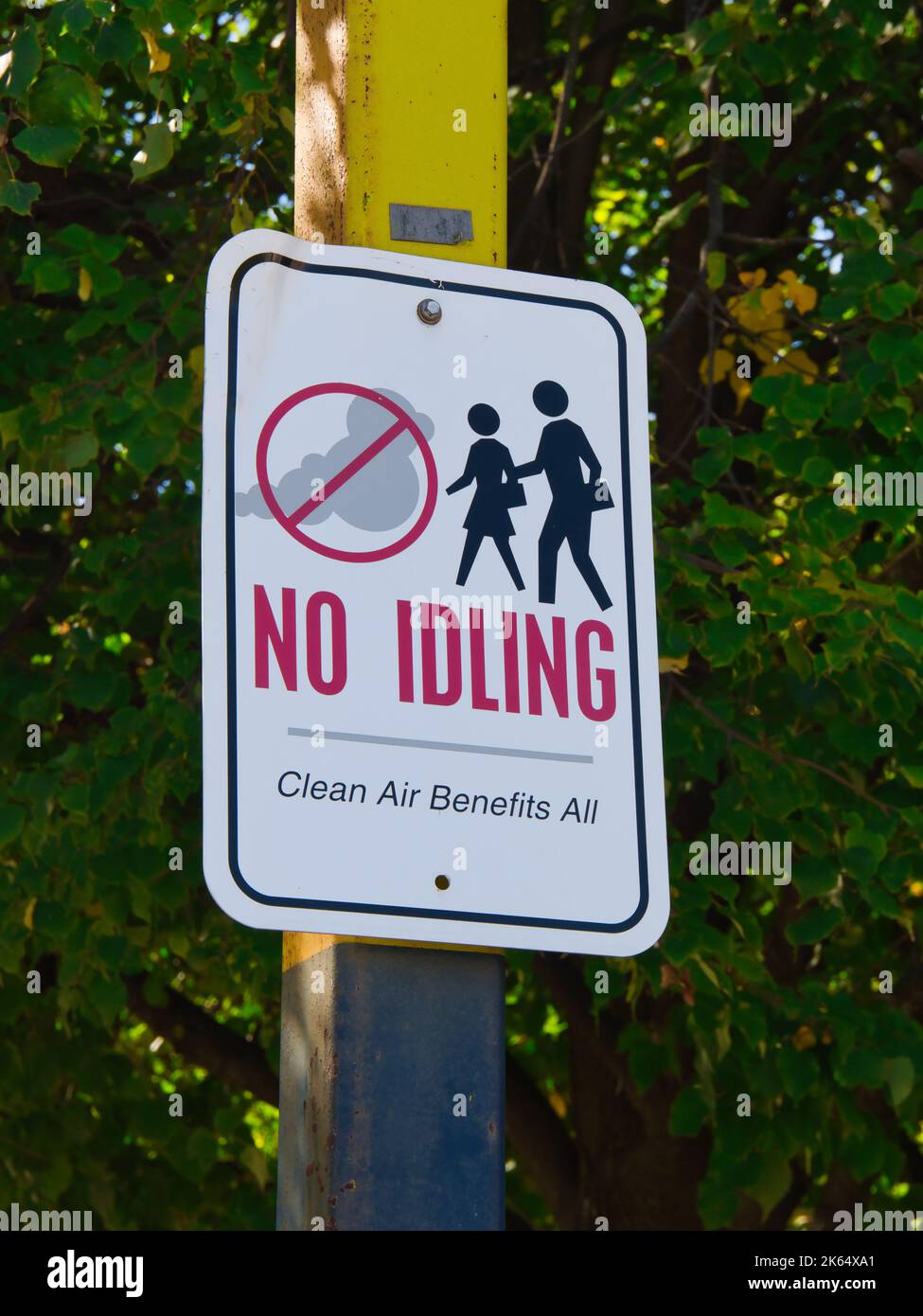 No idling signs and labels instruct drivers to turn off their engines ...