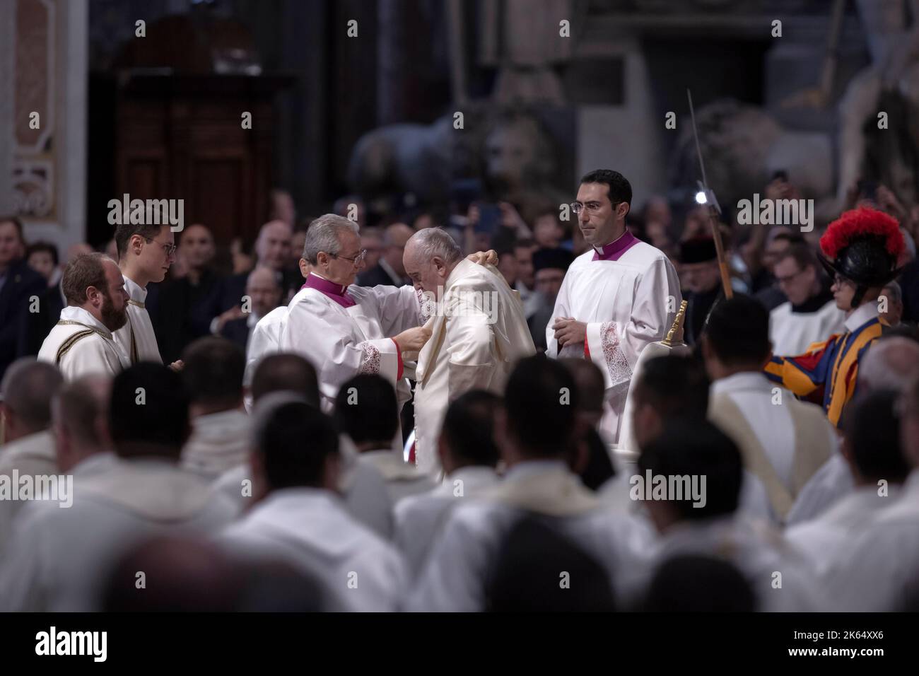 Second vatican council, st peter's hi-res stock photography and images ...