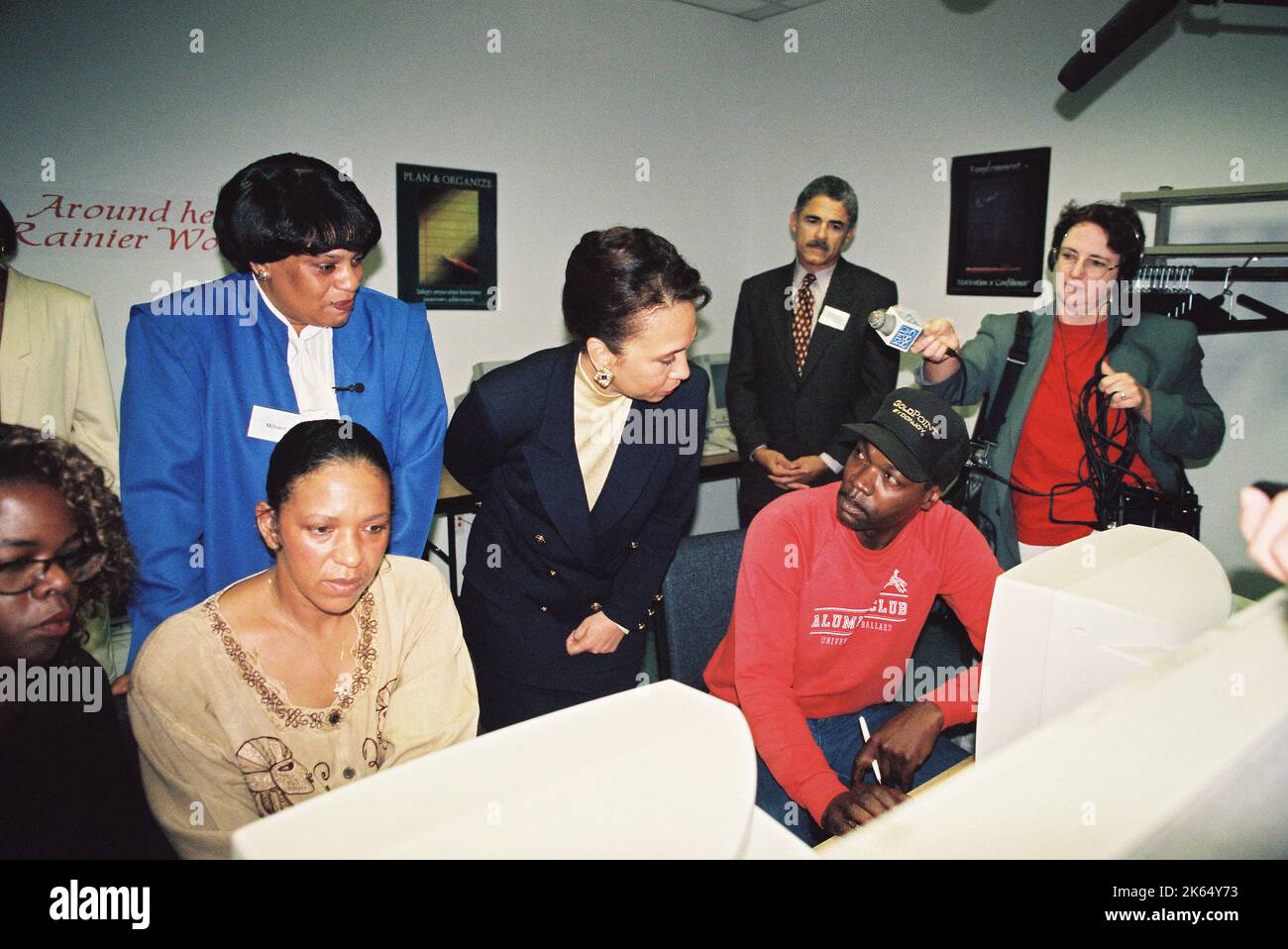 Office of the Secretary - Secretary Alexis Herman in Seattle ...