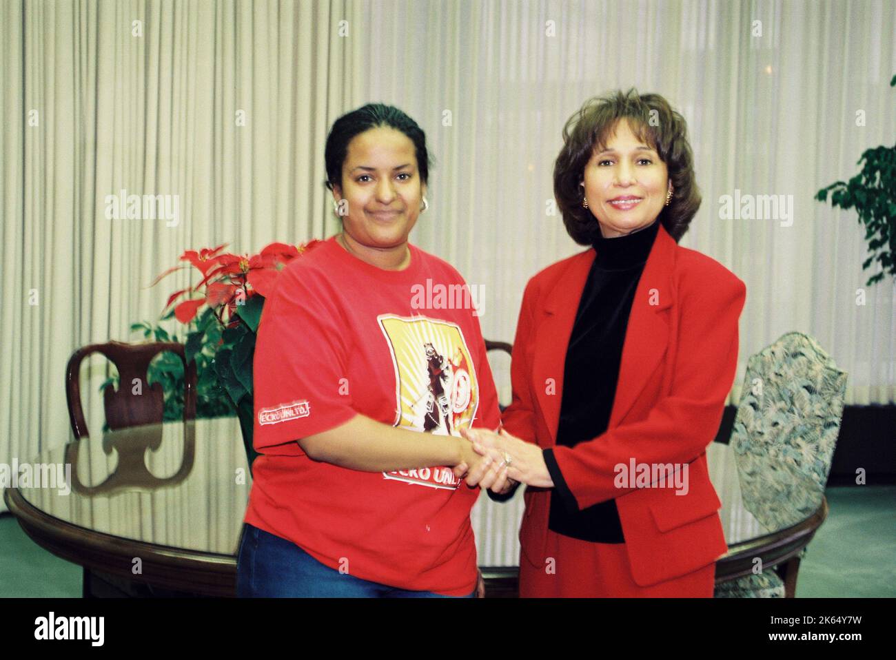 Office of the Secretary - Secretary Alexis Herman with Executive ...