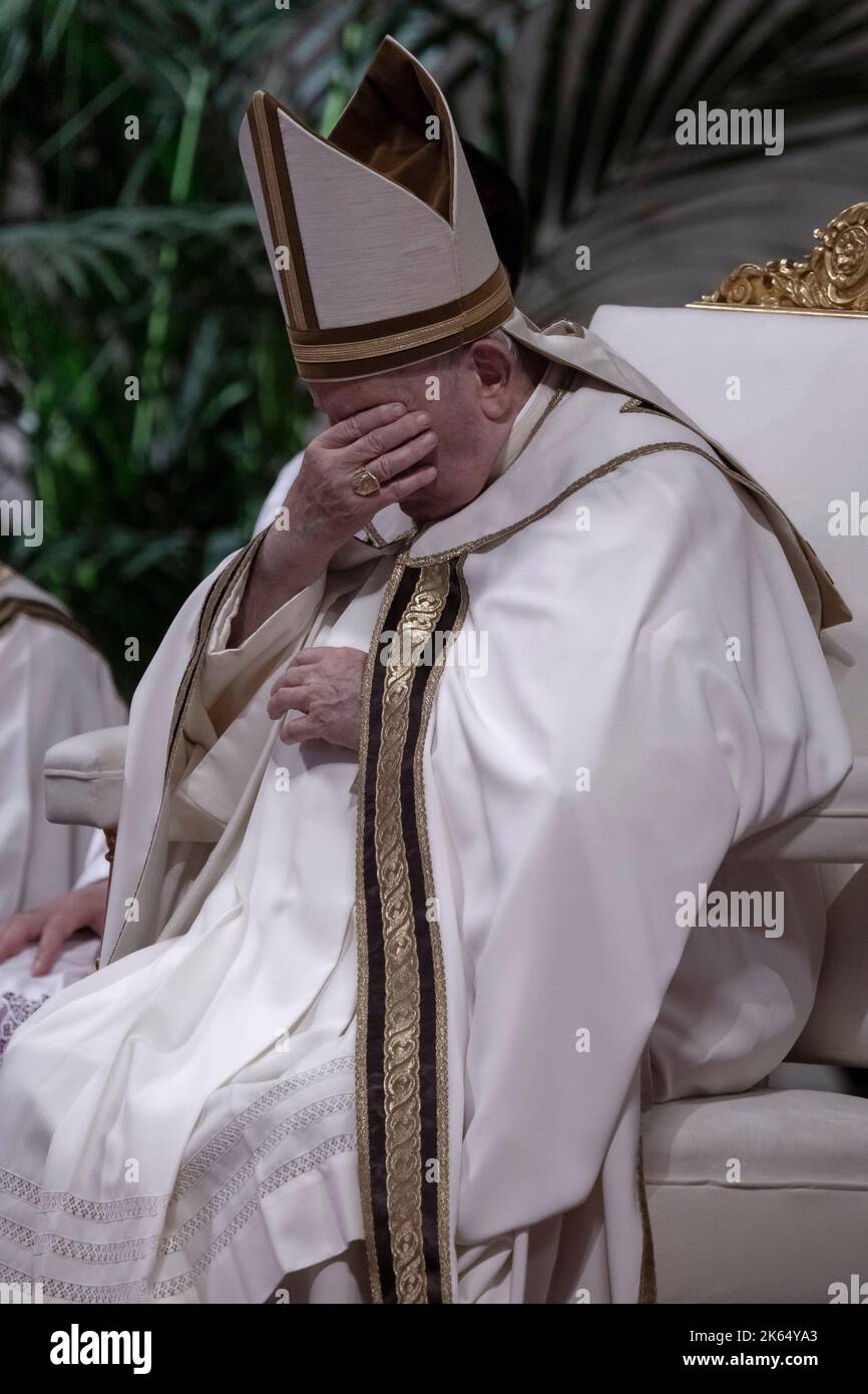 Vatican City, Vatican. 11th Oct, 2022. Pope Francis celebrates a mass ...