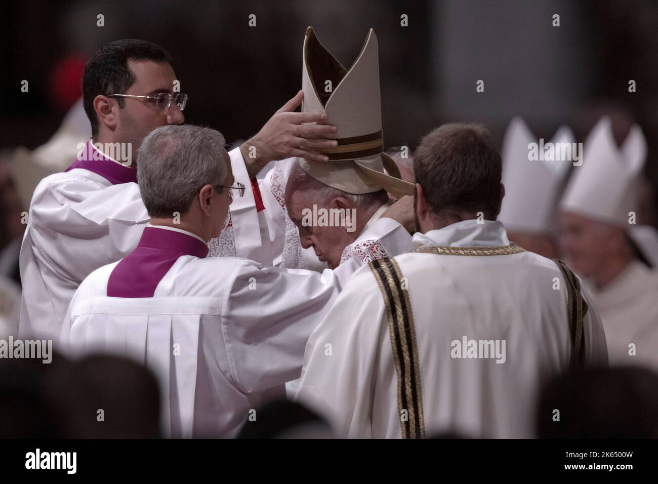 Vatican City, Vatican. 11th Oct, 2022. Pope Francis celebrates a mass ...