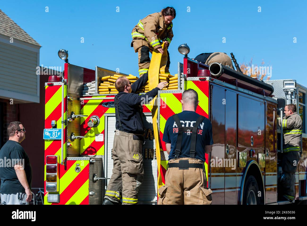 Fire Trucks Responding 2022