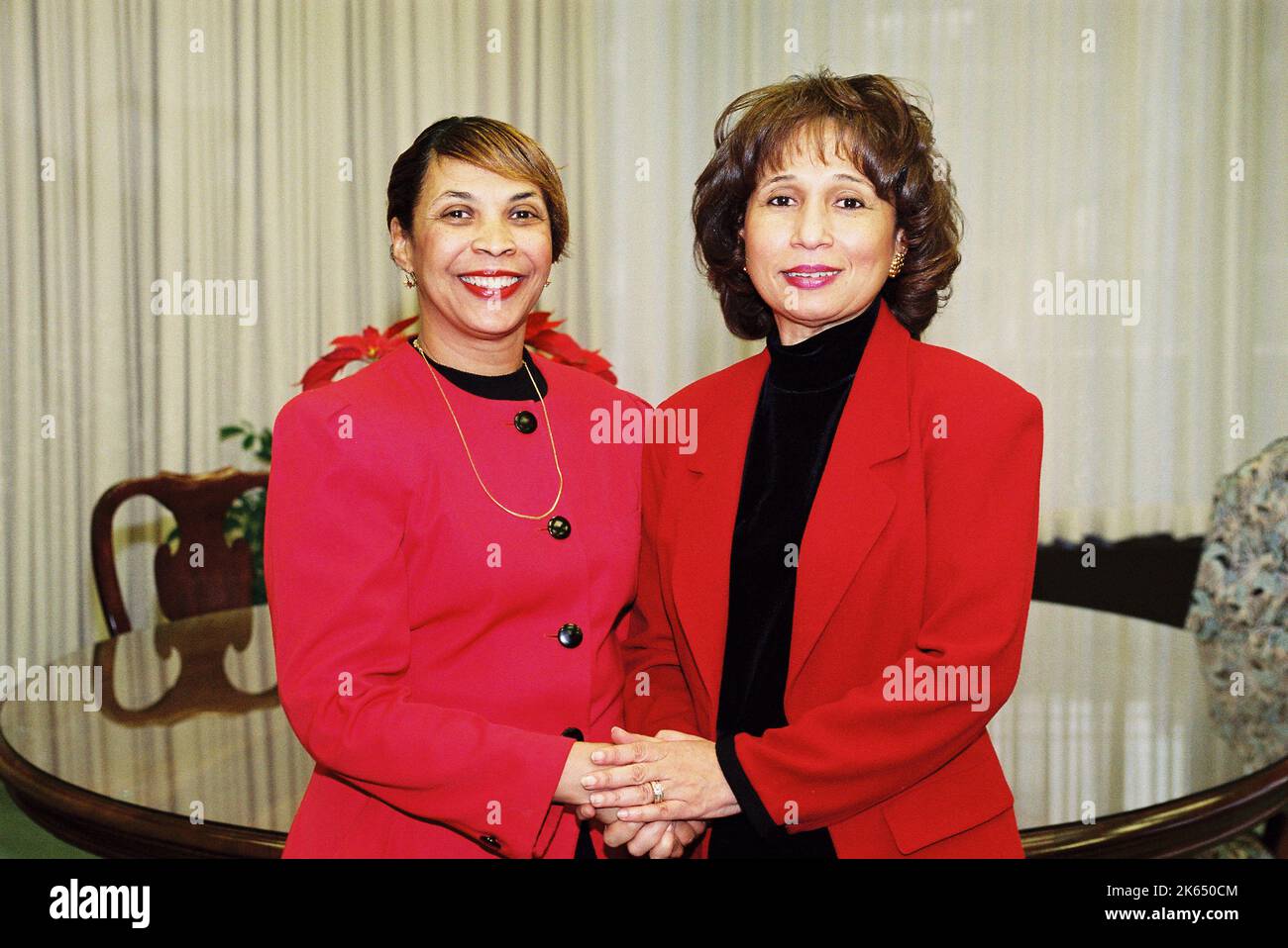 Office of the Secretary - Secretary Alexis Herman with Executive ...