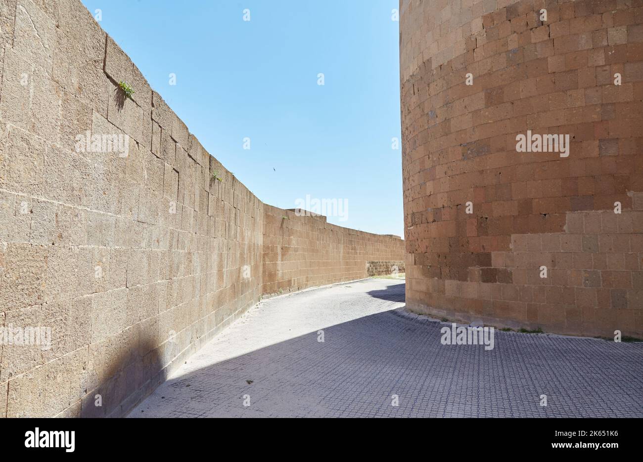 The Lion Gate of the Ancient Ani Ruins Stock Photo - Alamy