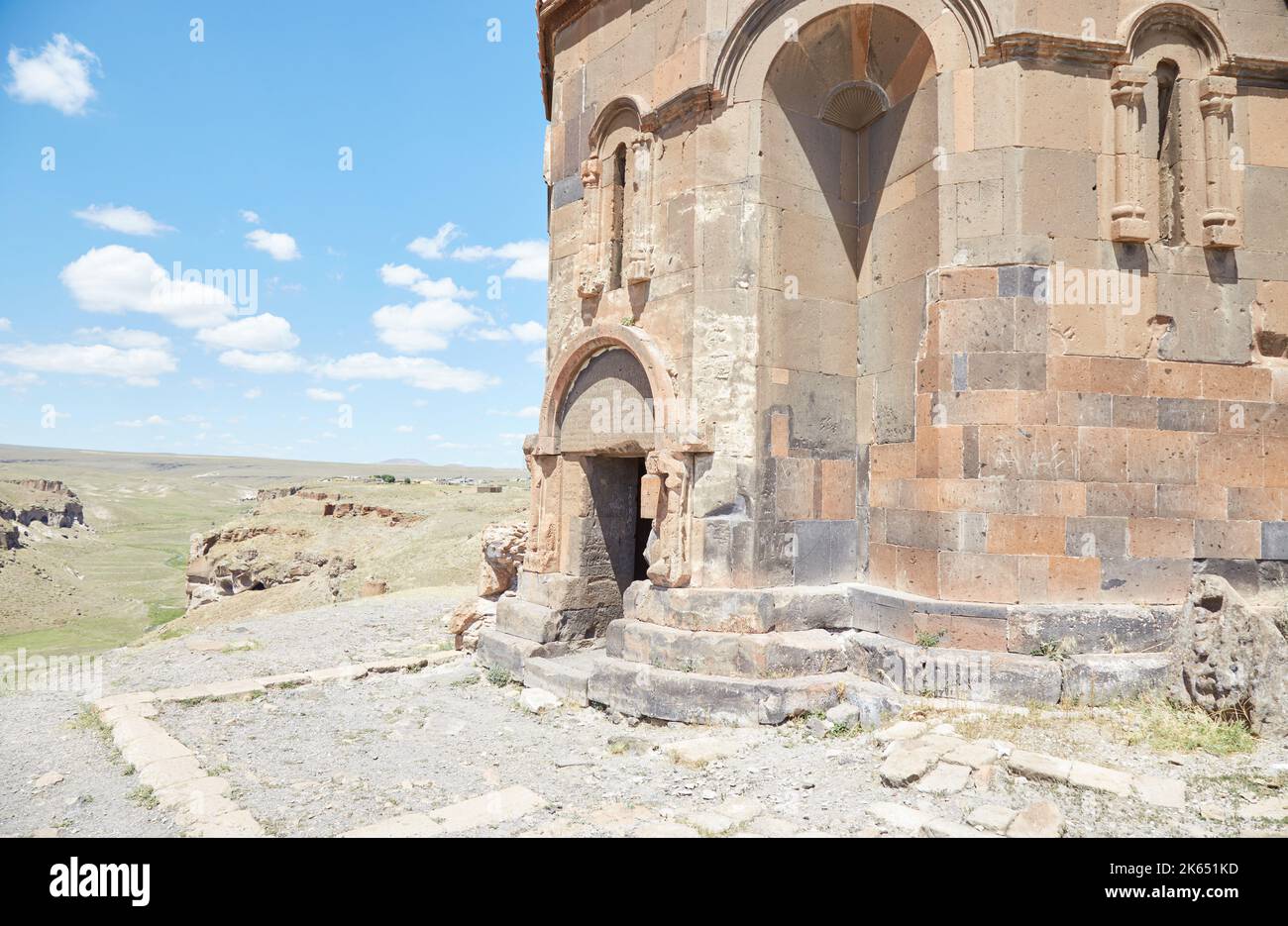 Ancient Ani's Iconic Polatoglu Church Stock Photo - Alamy