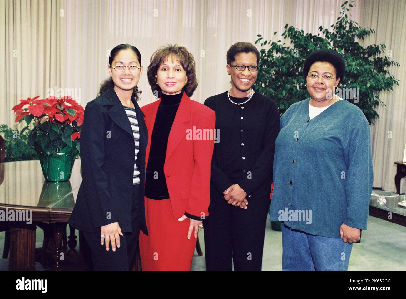 Office of the Secretary - Secretary Alexis Herman with Executive ...