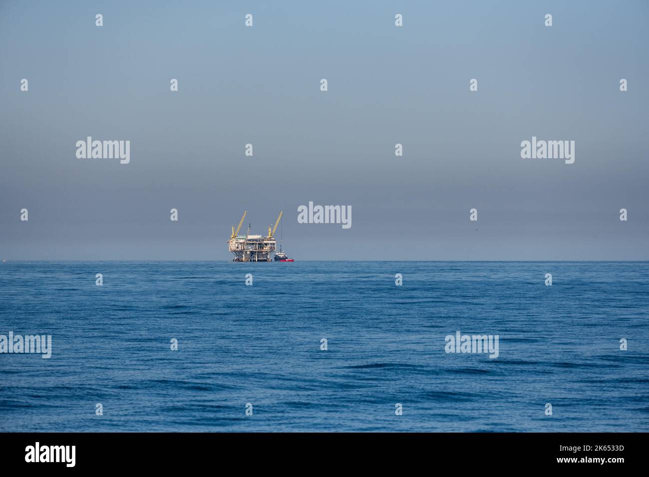 Oil Rig Off The Coast of California in the Santa Barbara Channel Stock ...