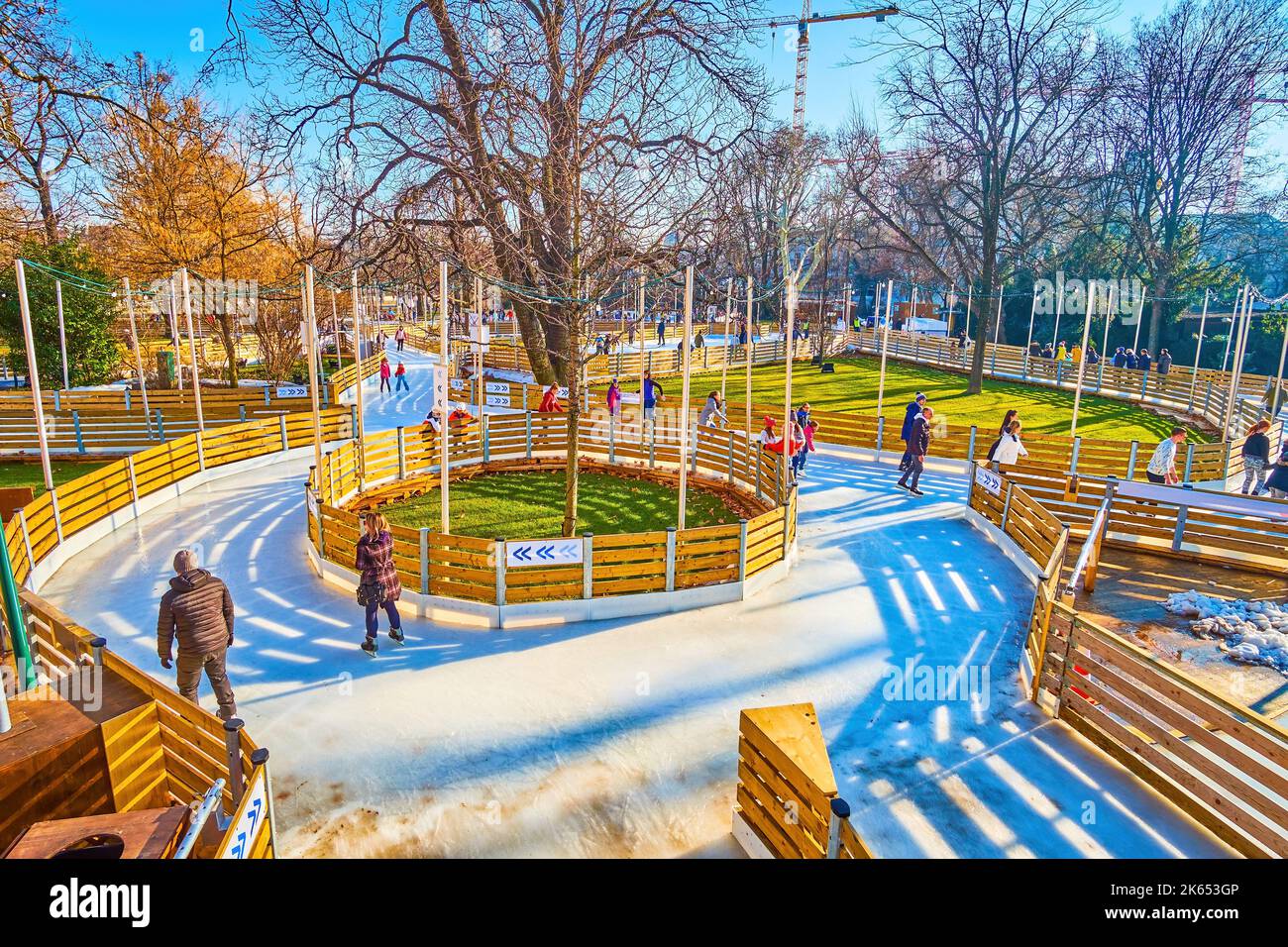 VIENNA, AUSTRIA - FEBRUARY 17, 2019: Traffic on narrow and winding ...