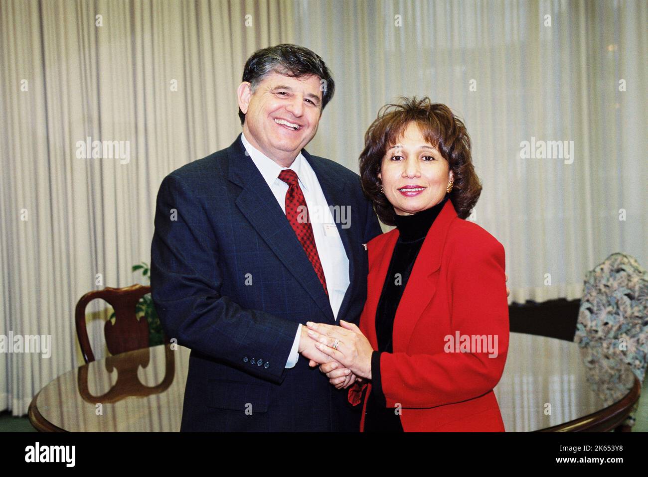 Office of the Secretary - Secretary Alexis Herman with Executive ...