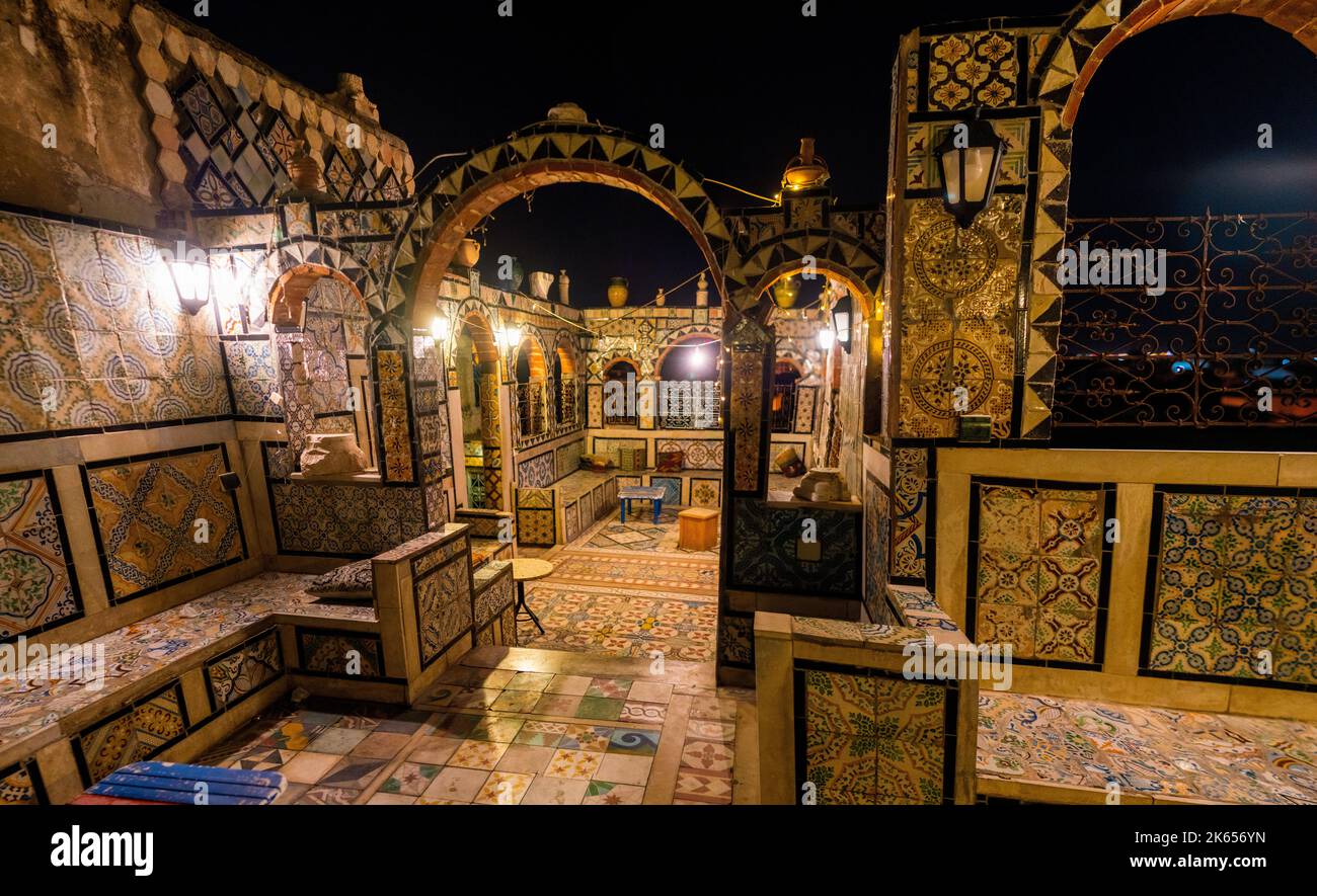 Arabic roof tiles hi-res stock photography and images - Alamy