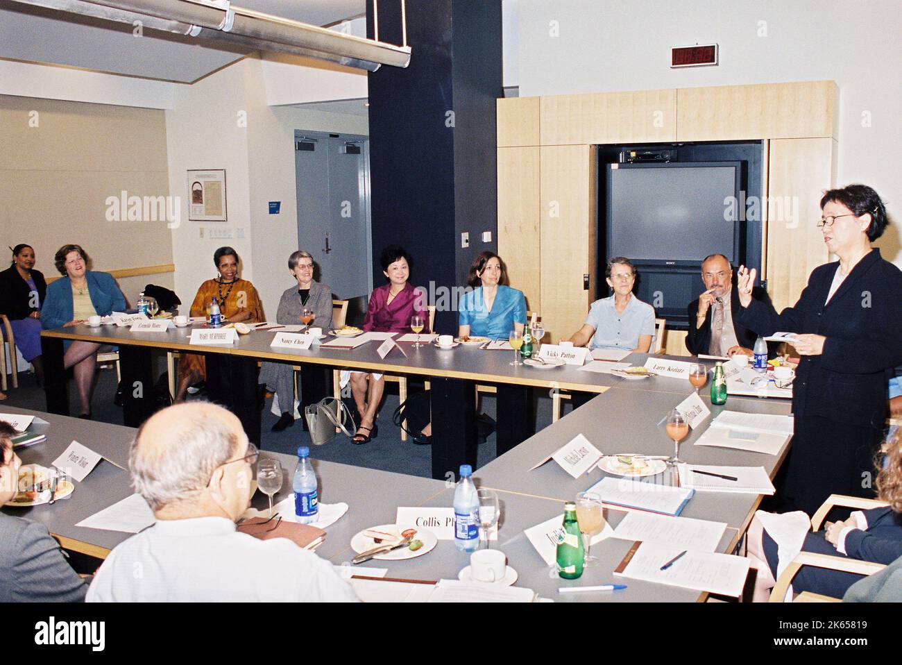 Women's Bureau - Women's Bureau Executive Staff Meeting MCI Center ...