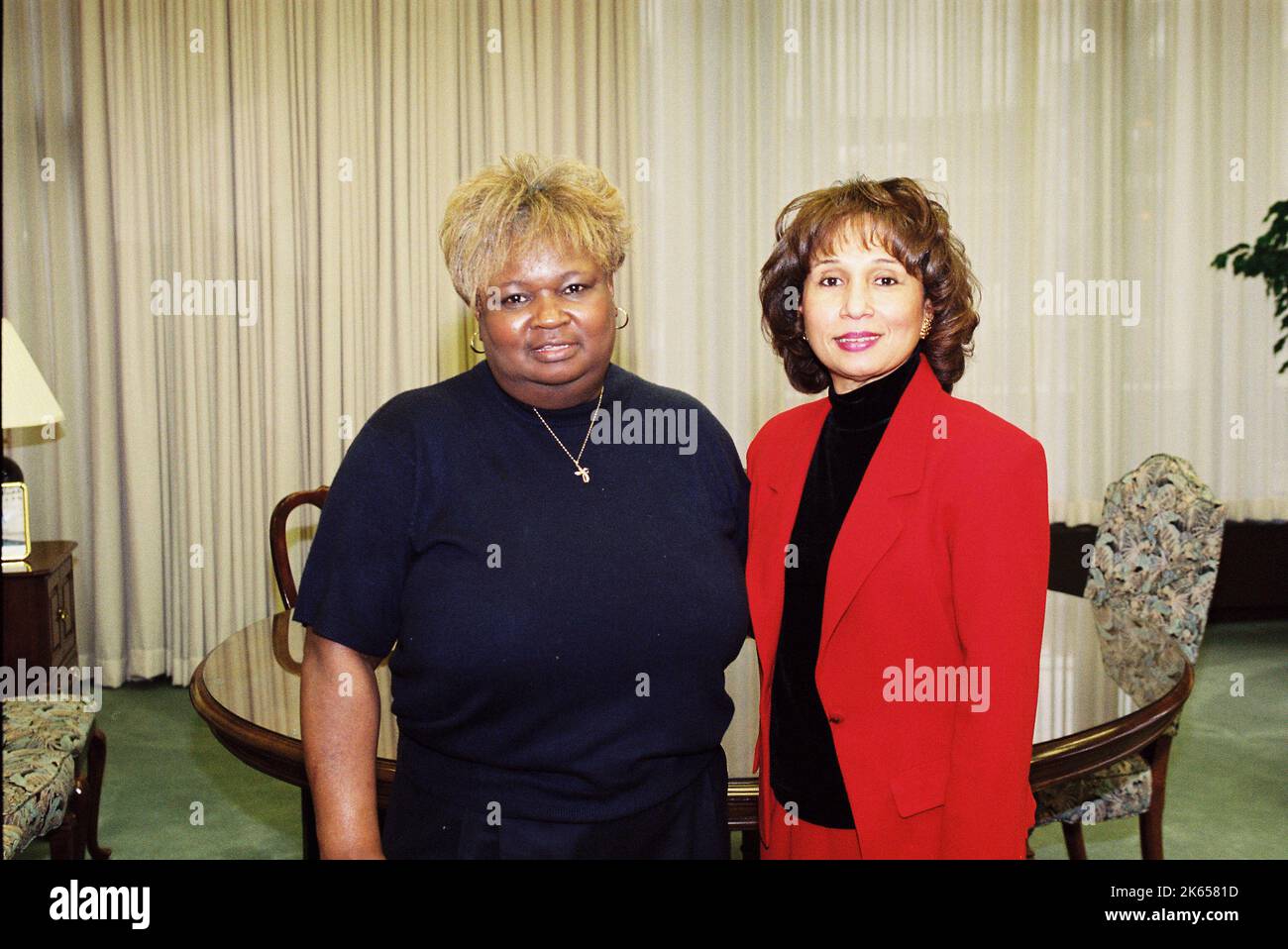 Office of the Secretary - Secretary Alexis Herman with Executive ...