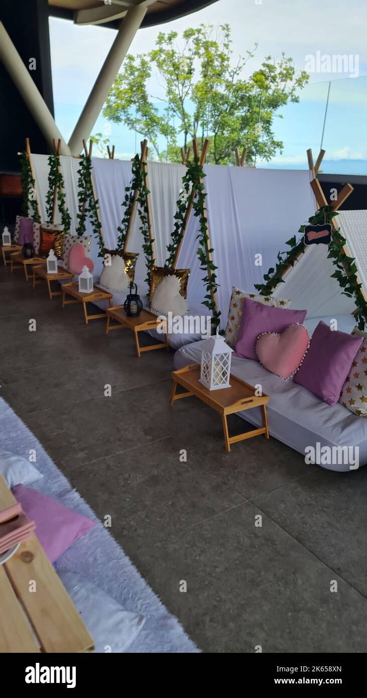 Teepee with flowers hi-res stock photography and images - Alamy