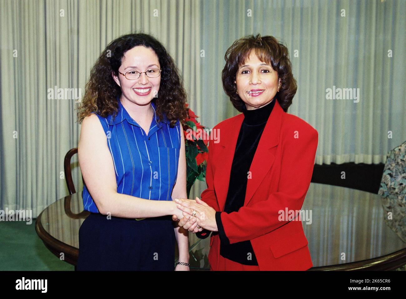 Office of the Secretary - Secretary Alexis Herman with Executive ...