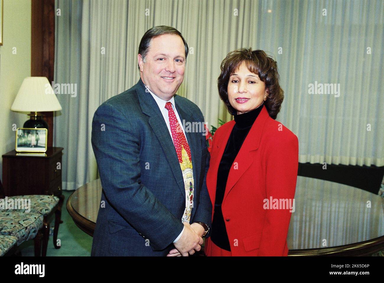 Office of the Secretary - Secretary Alexis Herman with Executive ...
