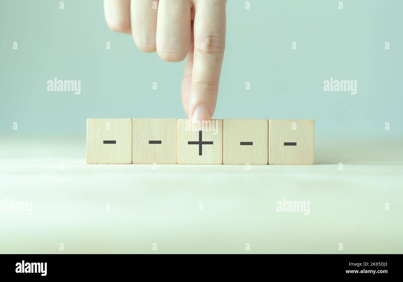 Quantitative Pros and Cons analysis concept. Advantages and ...