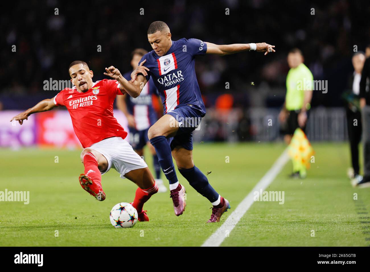 Paris, France. 11th Oct, 2022. Kylian Mbappe of PSG, Gilberto of Benfica during the UEFA ...